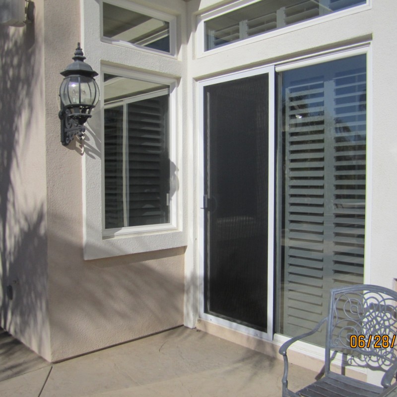 Residential Screen Doors | Retractable Screen Doors
